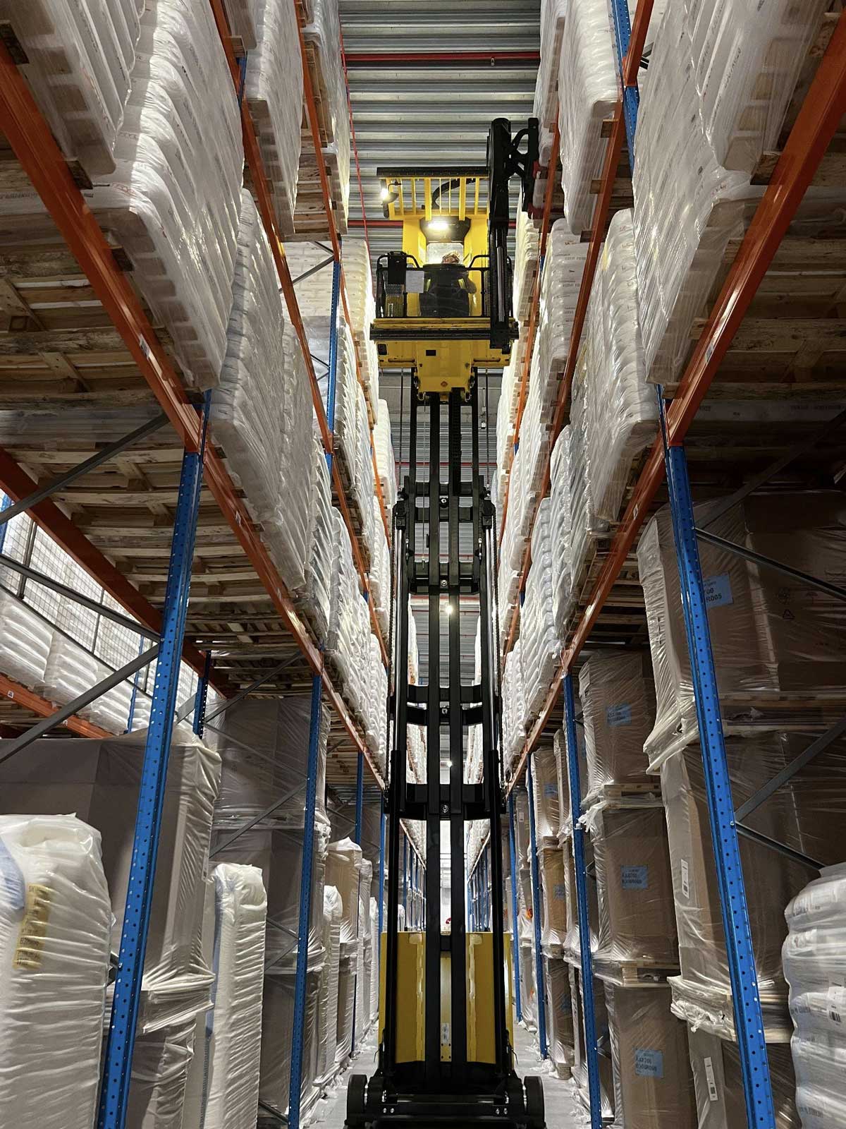 Un détour par la logistique - HEINTZ Transports
